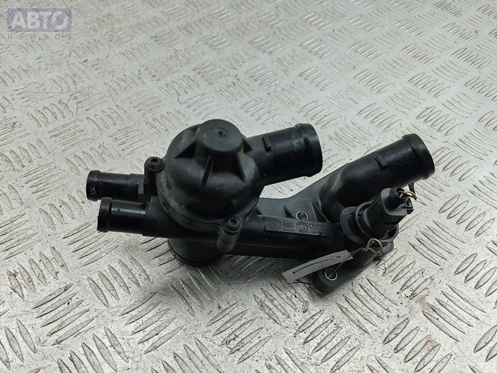 Корпус термостата Skoda Fabia mk2 (5J) 2007-2014