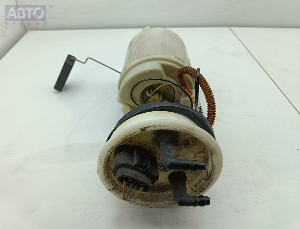 Насос топливный Volkswagen Passat B5+ (GP)