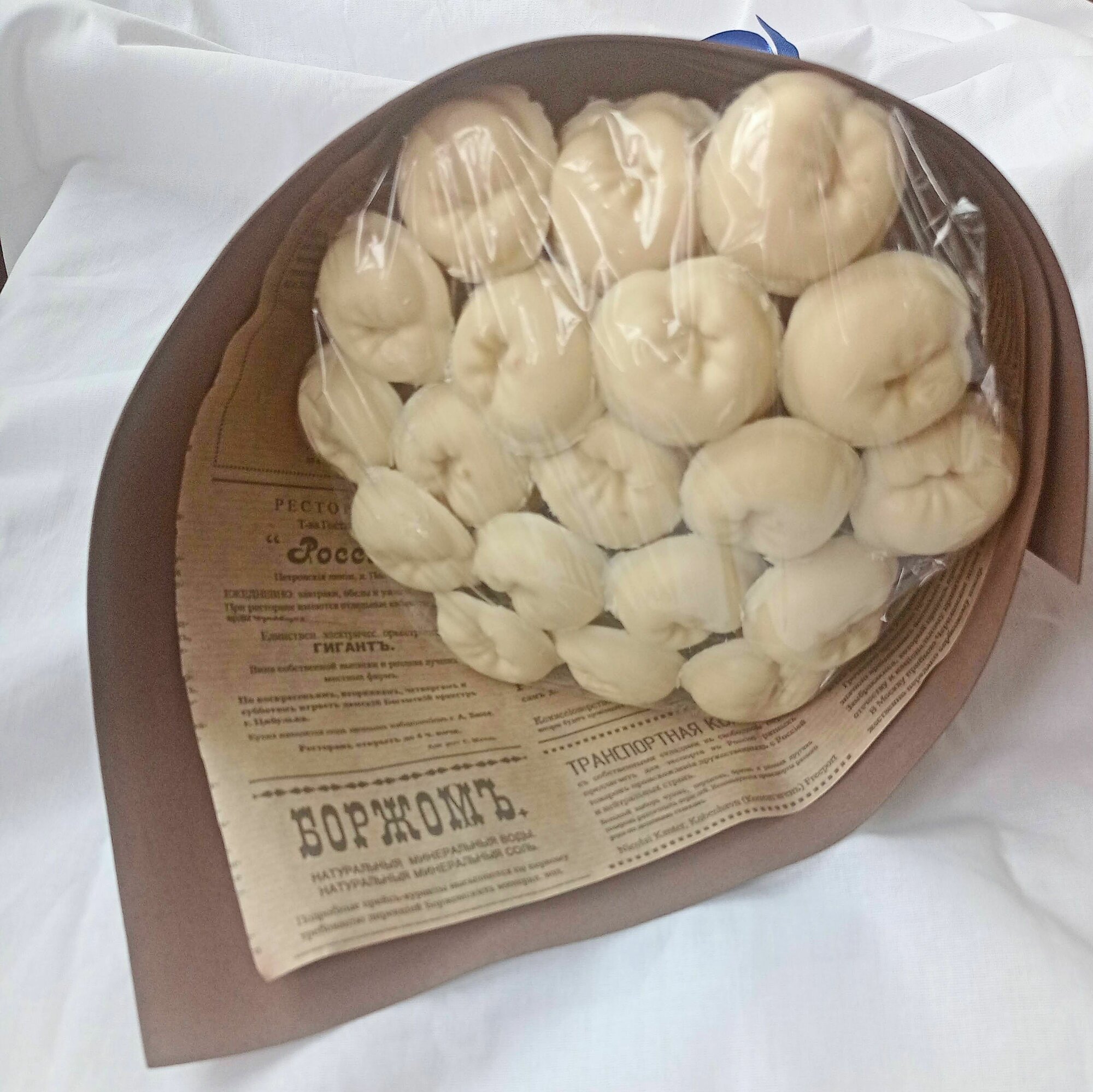 Сладкий мужской букет на день рождения/ 23 февраля Шоколадные пельмени 19 шт кофейная упаковка