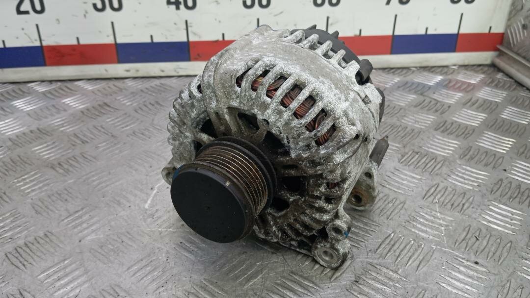 Генератор Volkswagen Golf Plus 2007 06F903023C