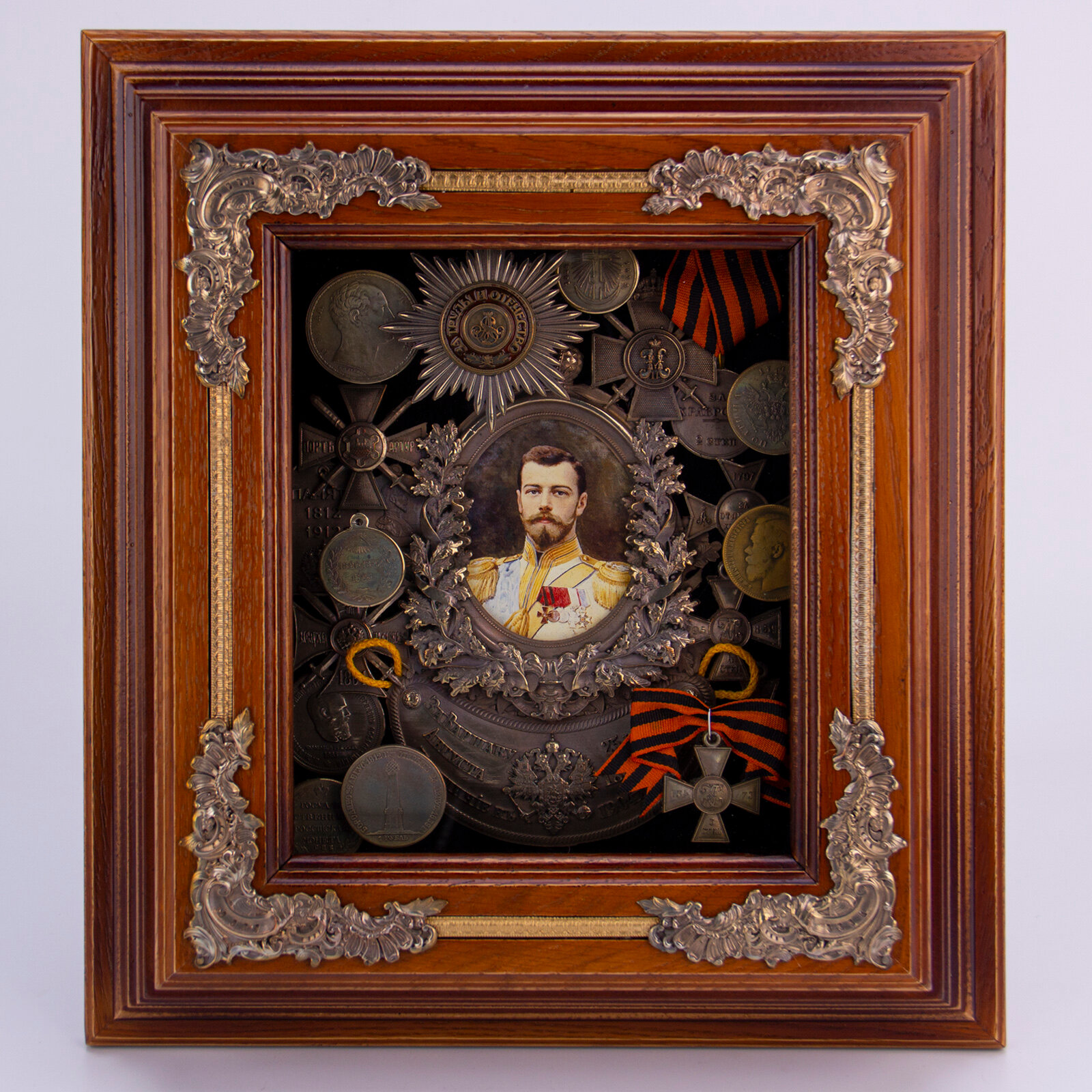 Панно"Николай II" мал. 35х31х6 см. авт. Гарусов ПГИ-211мал.-вариант 1