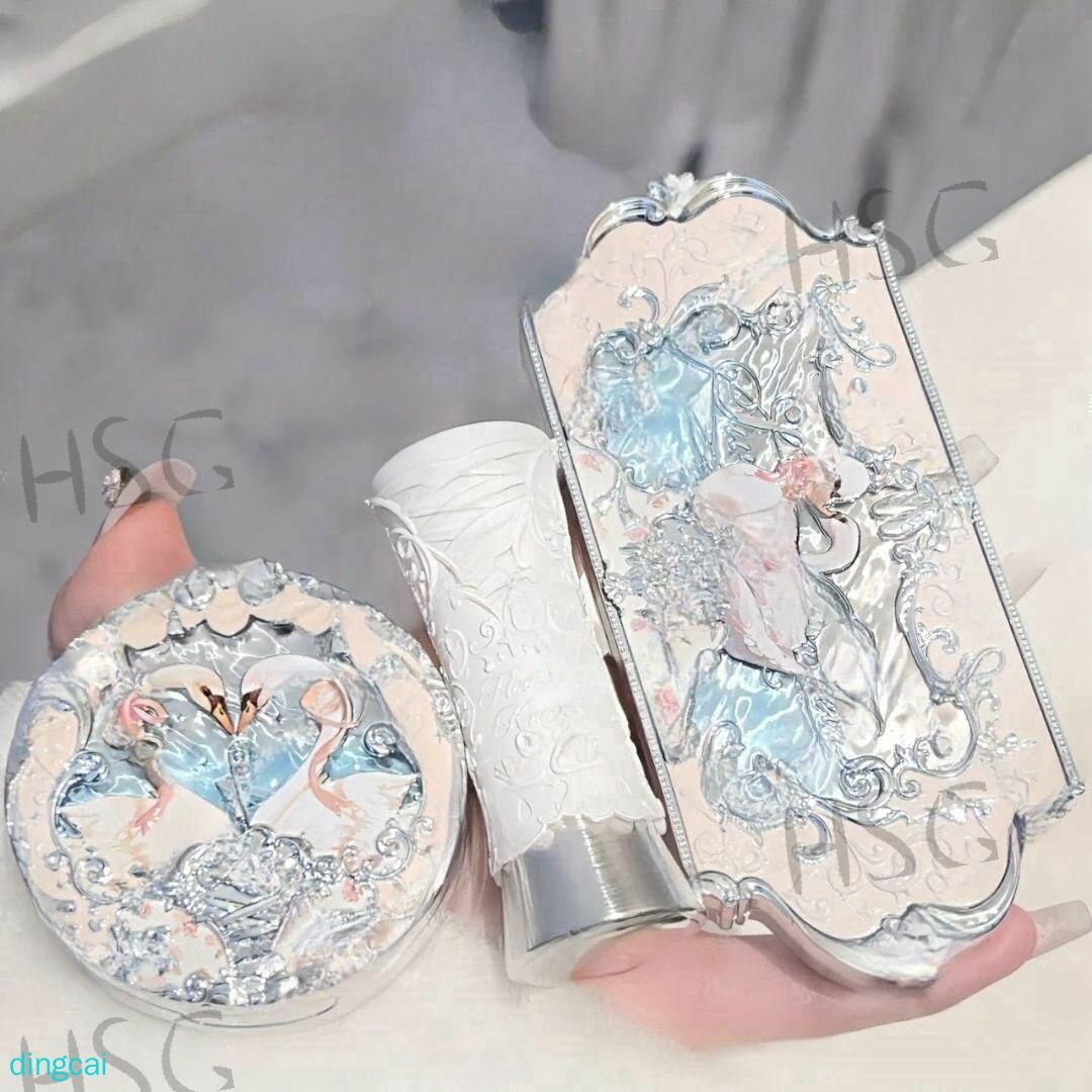 Flower Knows Swan Ballet Набор декоративной косметики