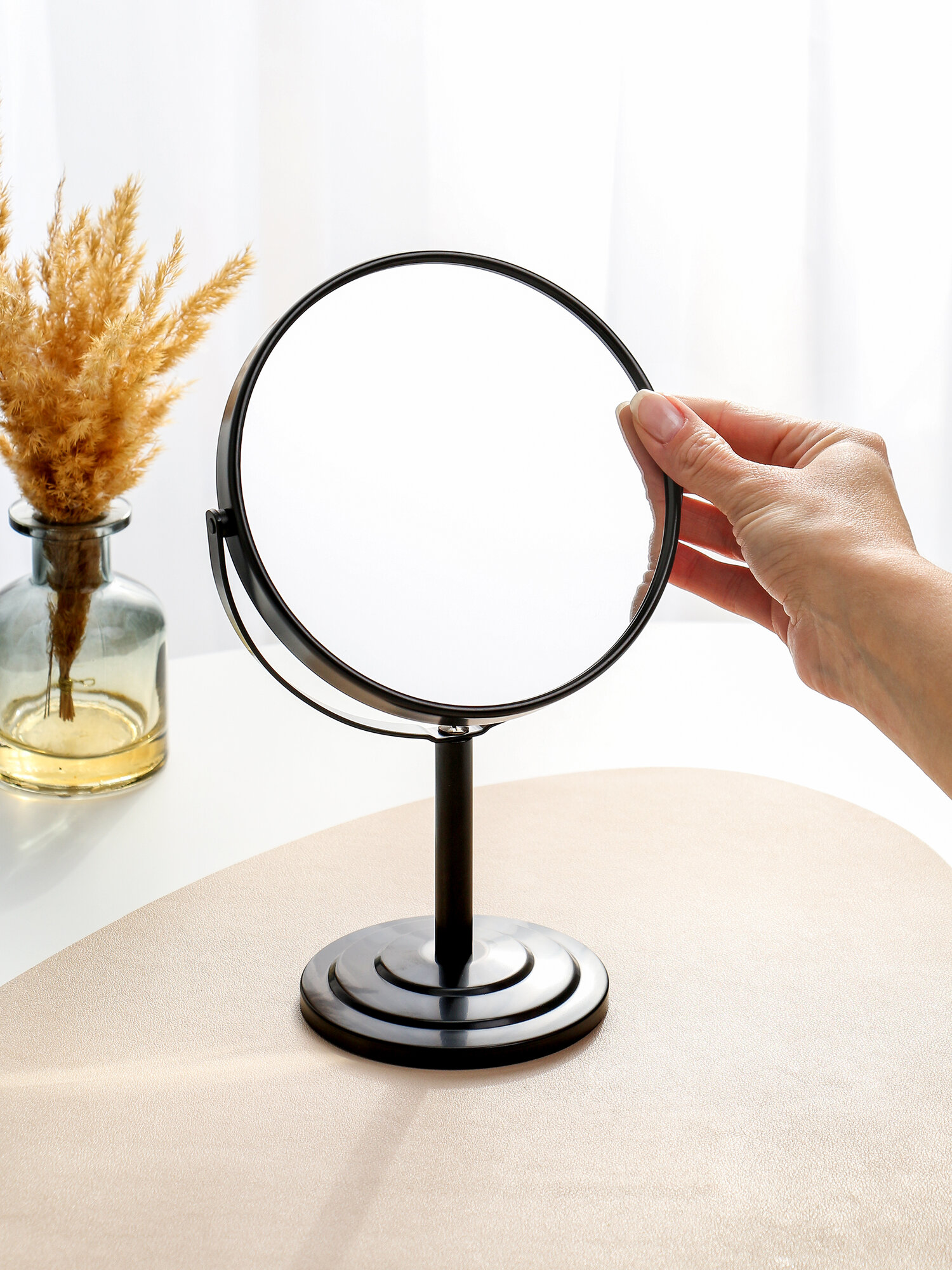 Зеркало настольное косметическое двухстороннее с увеличением, круглое черное металлическое, 15.5х25 см, A070023
