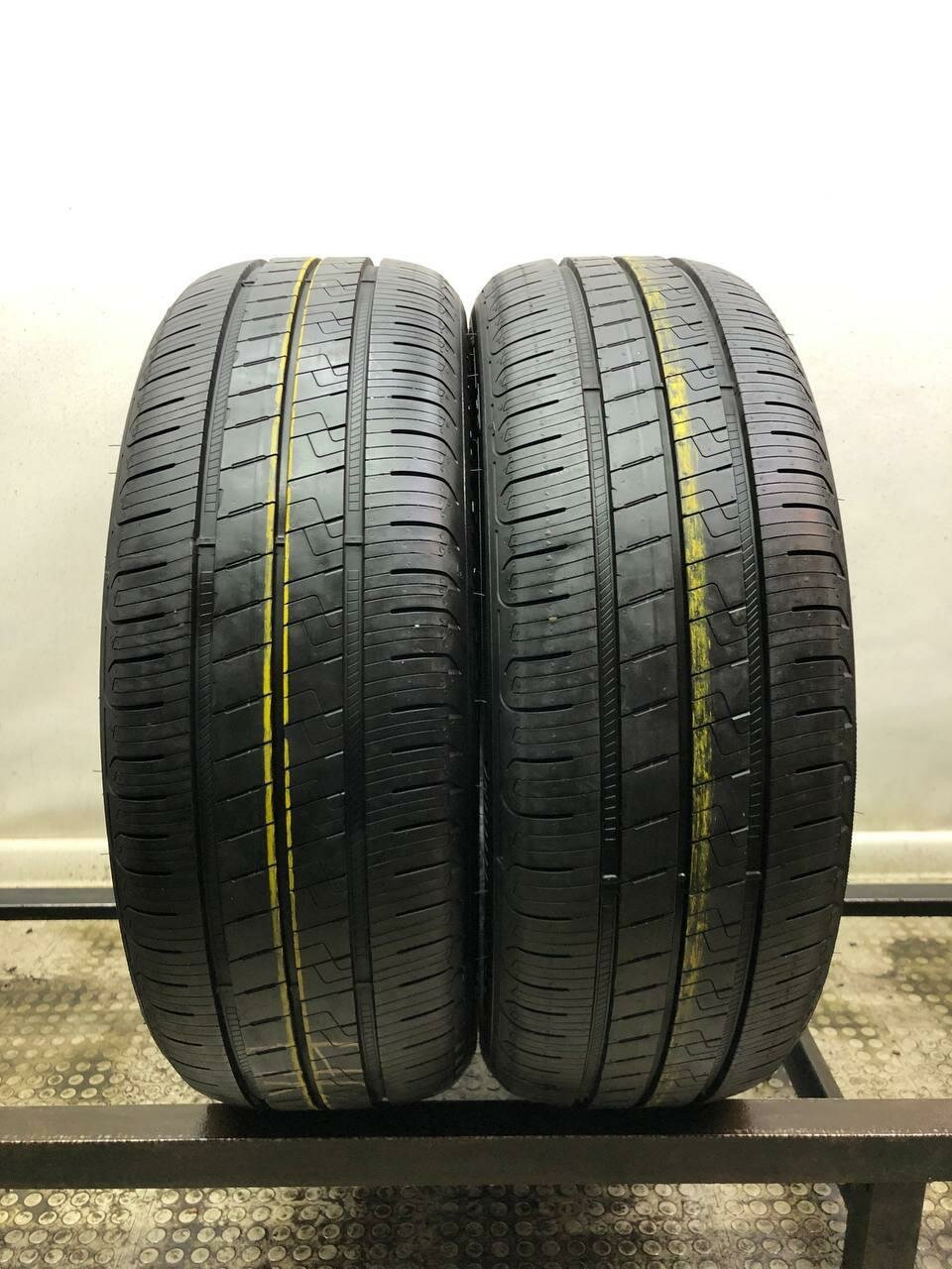 Комплект (2 шт) летних БУ шин GOODYEAR EfficientGrip Performance 195/55 R20 10.0% износ PT0008512 TSB046245