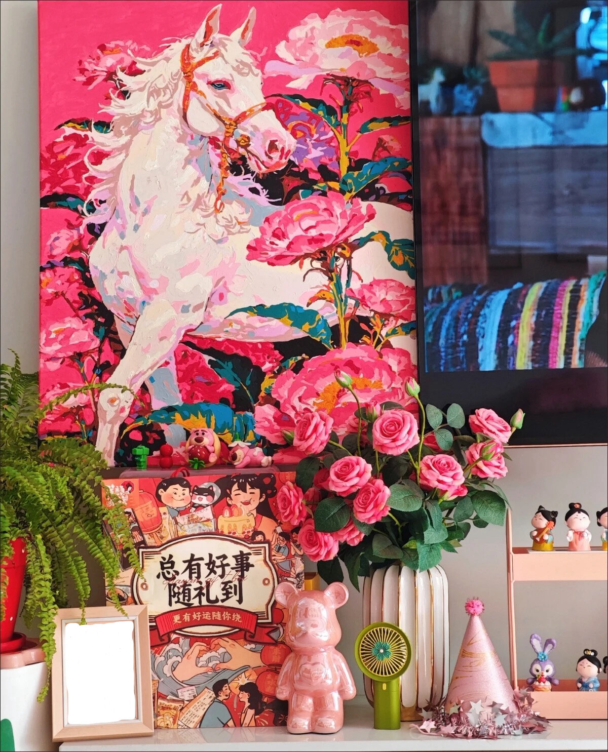 Ручная раскраска акриловыми красками к Году Лошади в Китае в 2026 году.