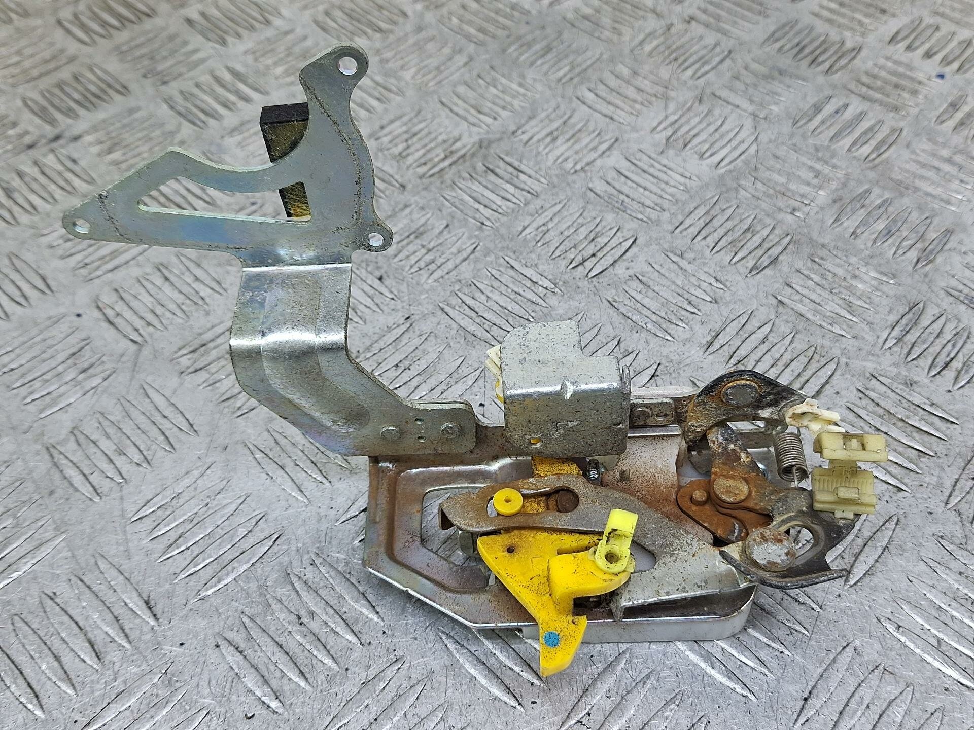 Замок двери передней левой Chevrolet Matiz 2 рест. (2008 - 2010)