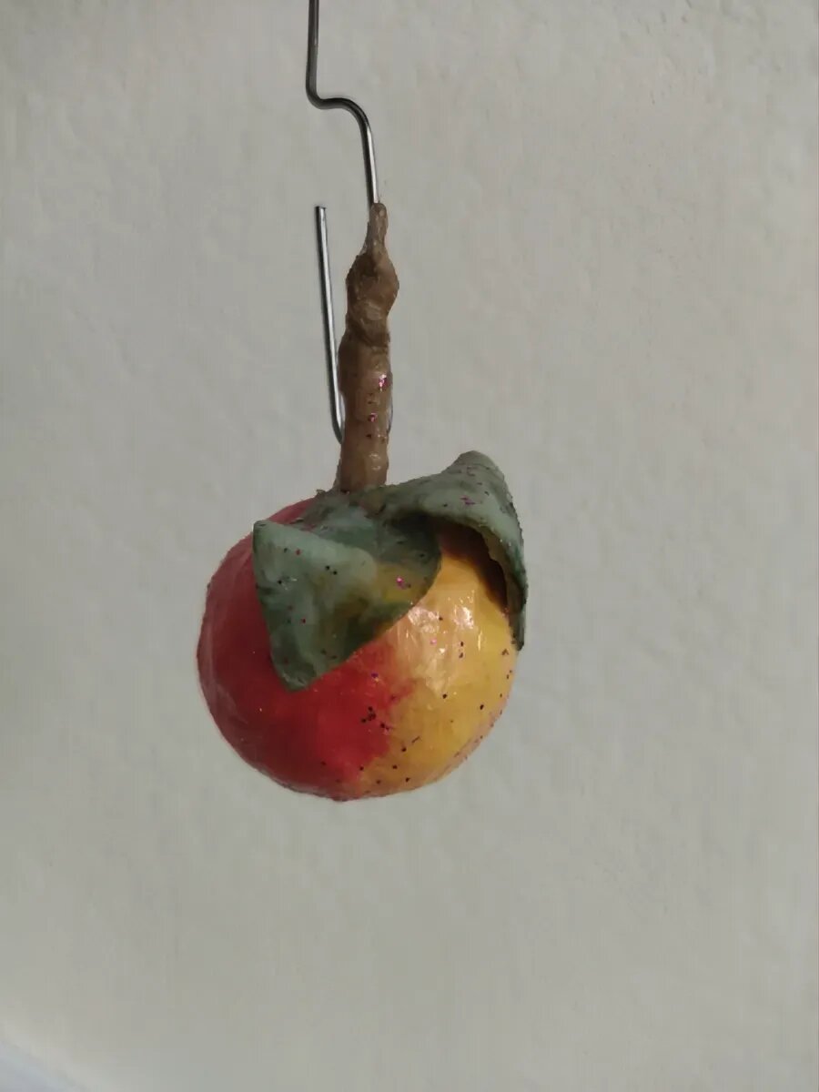 Ватная елочная ретро игрушка "Яблоко наливное"