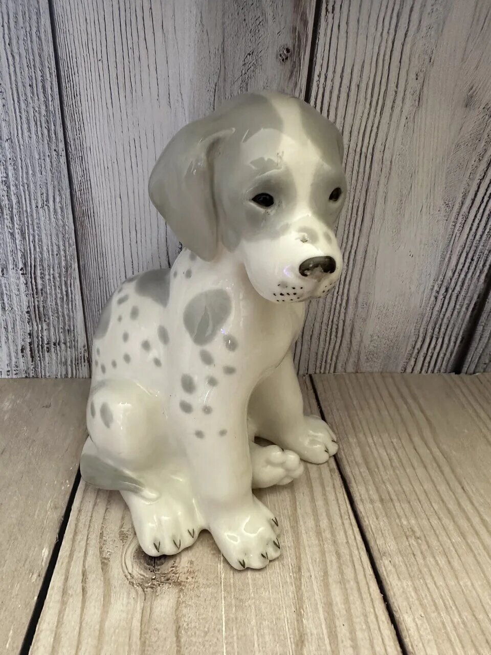 Статуэтка Собачка Фарфор Лфз 70 годы винтажная редкая