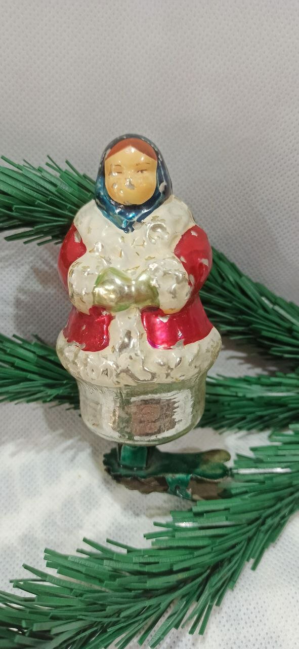 Елочная игрушка Бабариха на прищепке винтажная, стекло, СССР