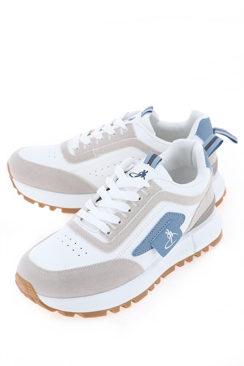 Кроссовки повседневные