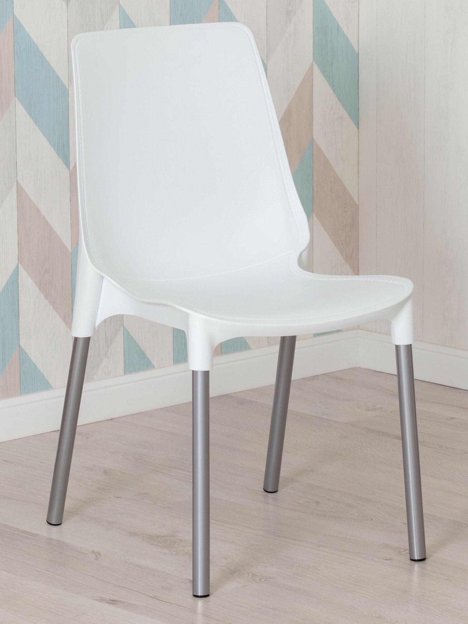 Стул кухонный со спинкой TetChair, пластик, 1 шт, белый, ножки хром
