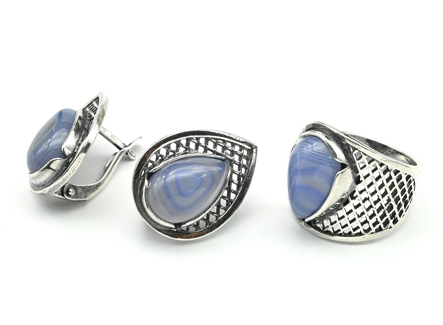 Комплект бижутерии: серьги, кольцо, агат