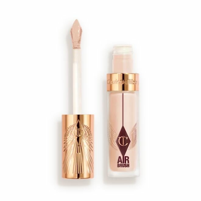 Charlotte Tilbury Консилер для лица Airbrush Flawless Blur Concealer (4 Fair-Medium) 8,3 г