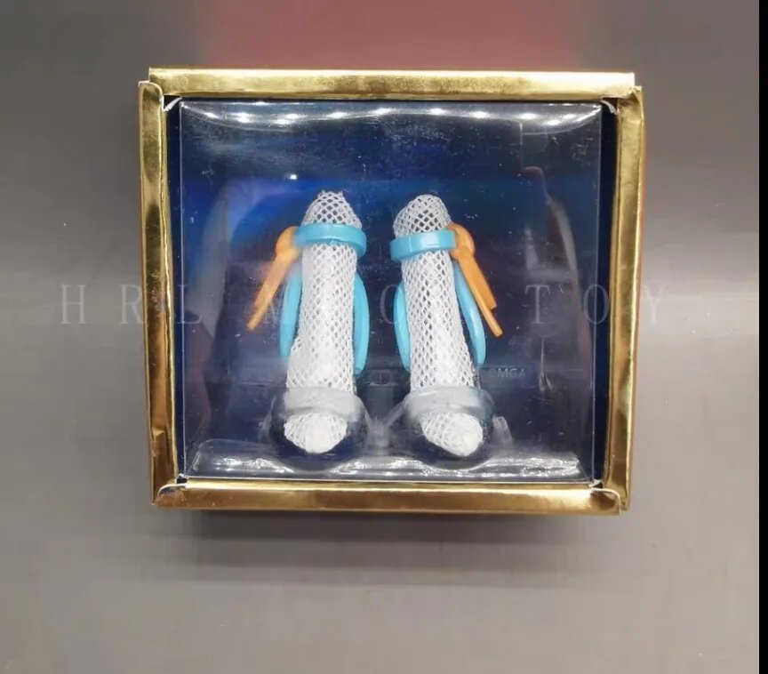 Кукла Rainbow High, белые туфельки