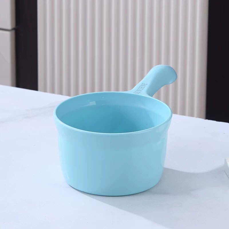 Маленькая синяя пластиковая лопатка для воды на кухне и в ванной, прочная ложка для душа и купания