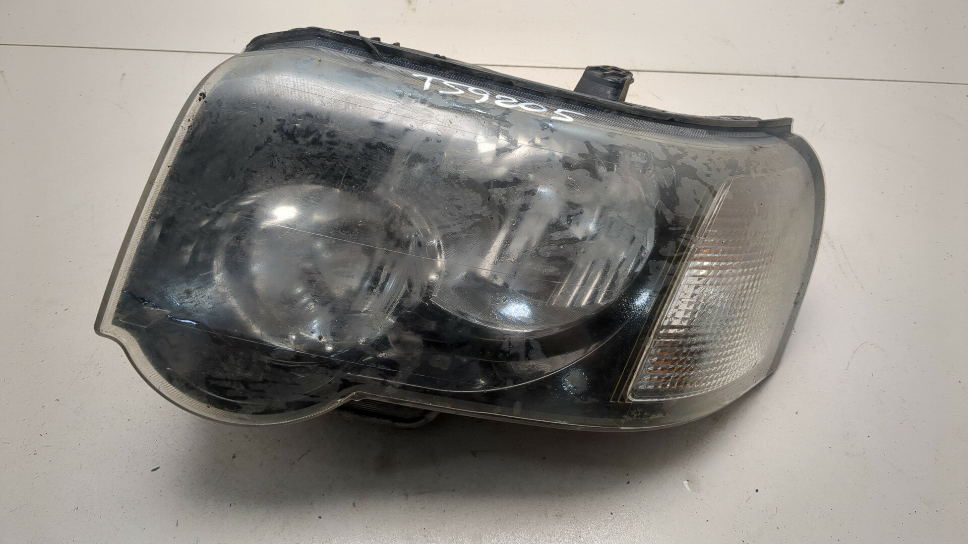 Фара (передняя) левая Land Rover Freelander 1 Б/У