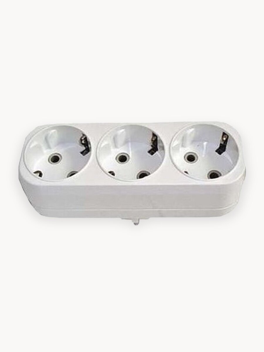 Разветвитель Universal 3-м с заземл. 16А плоский, А303