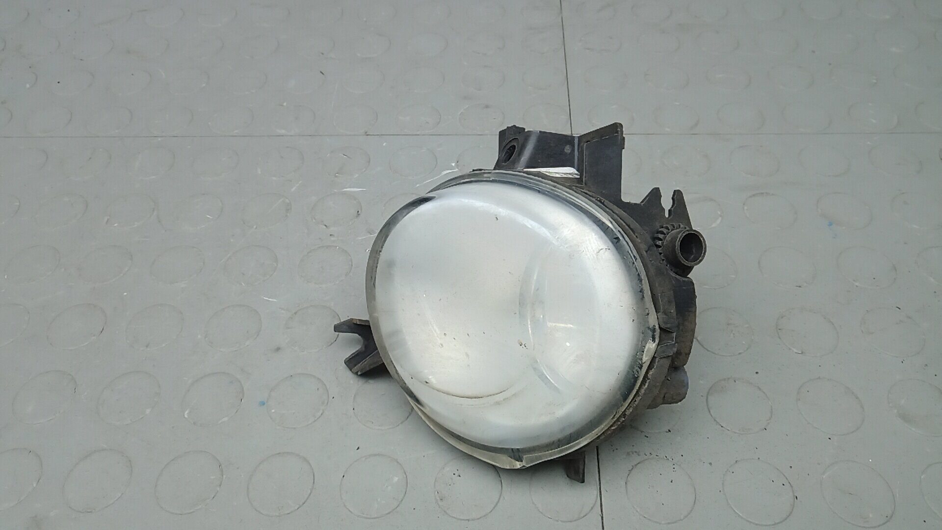 Фара галогенная правая передняя VOLKSWAGEN TOUAREG 7L, Номер 7L5941700D