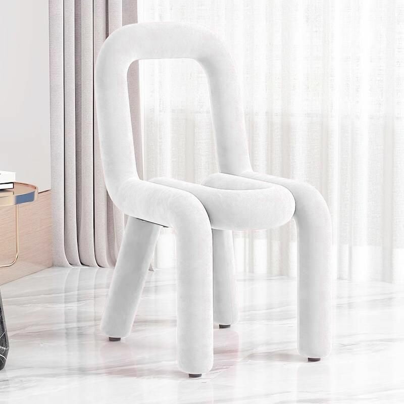 Креативный модный стул специальной формы, скандинавский стиль, каркас из углеродистой стали, наполнитель из губки высокой плотности, поверхность из фланелевого материала