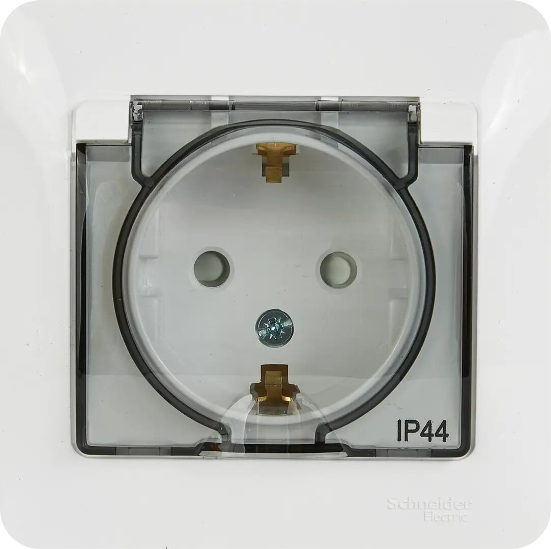 Розетка встраиваемая Systeme Electric Glossa с заземлением со шторками и крышкой цвет белый