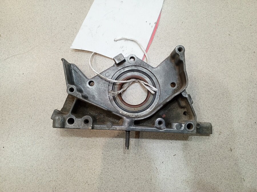 Крышка коленвала задняя от Peugeot 206 1998-2012