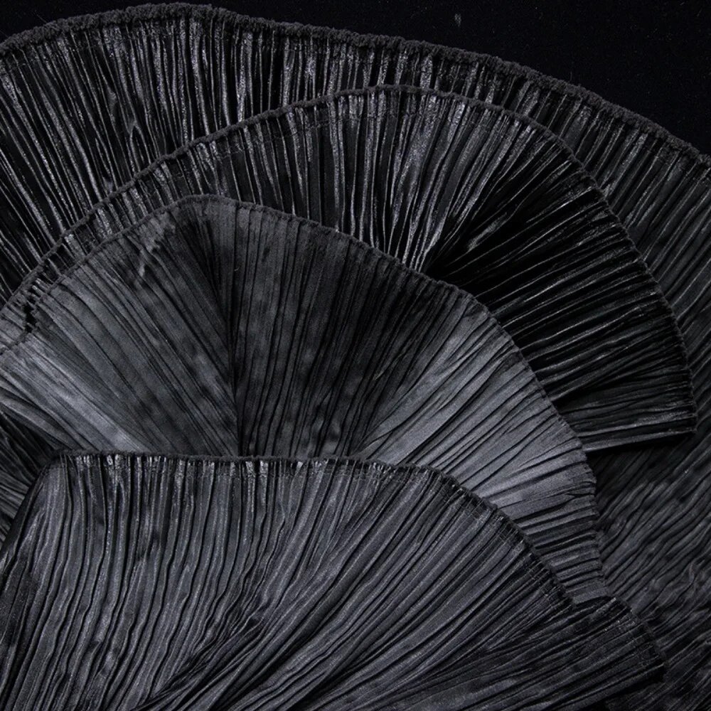 Блестящая плиссированная ткань из полиэстера 145см Черный, Black