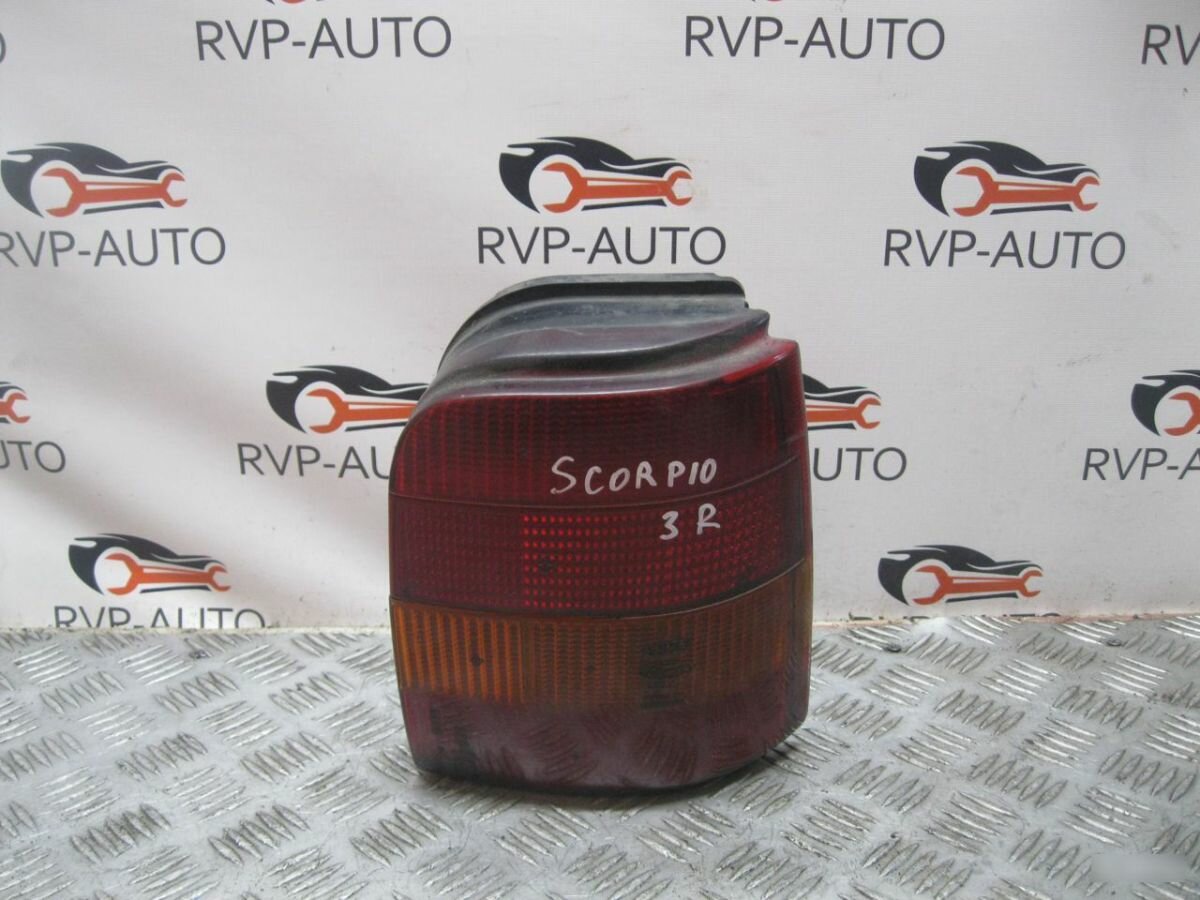Фонарь задний правый Ford Scorpio 2 Универсал 123123
