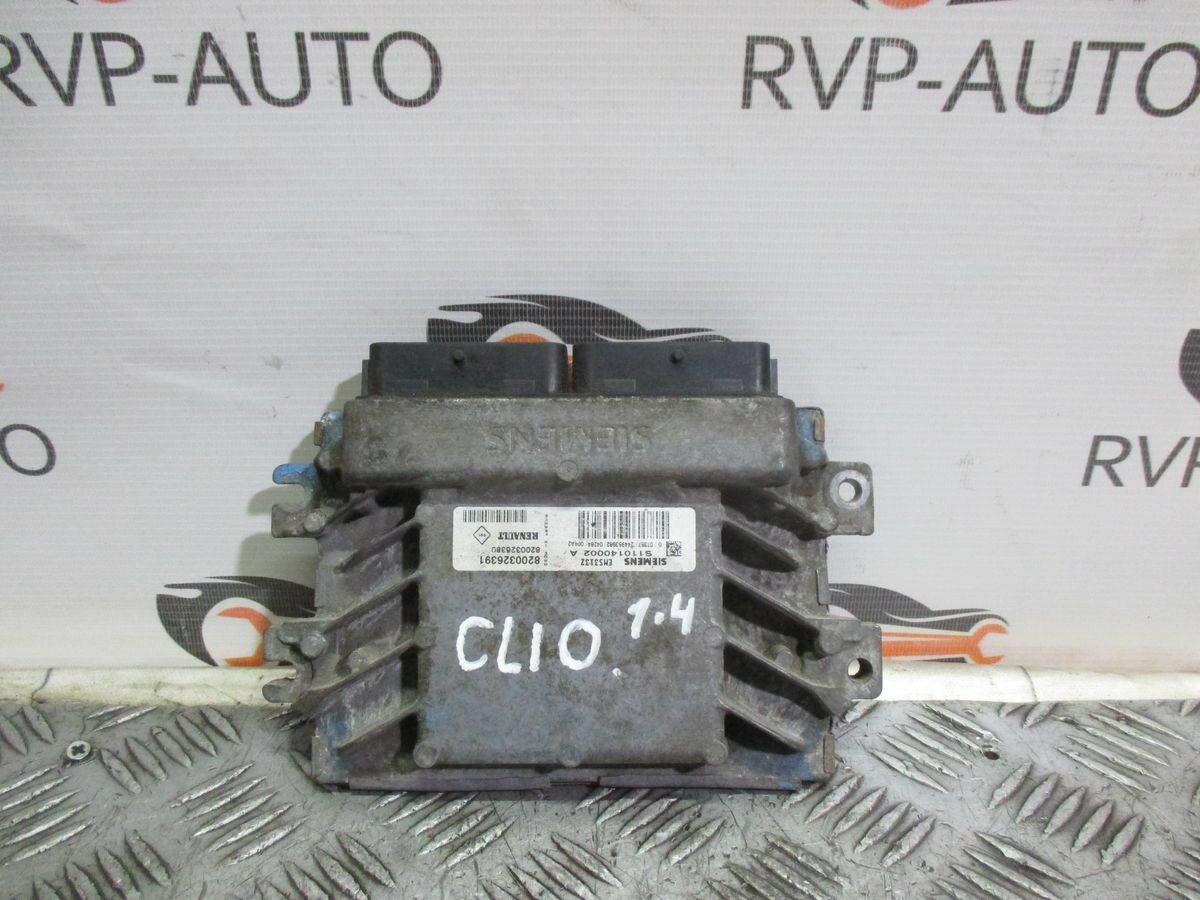 Блок управления двигателем Renault Clio 2 1998-08 8200326380