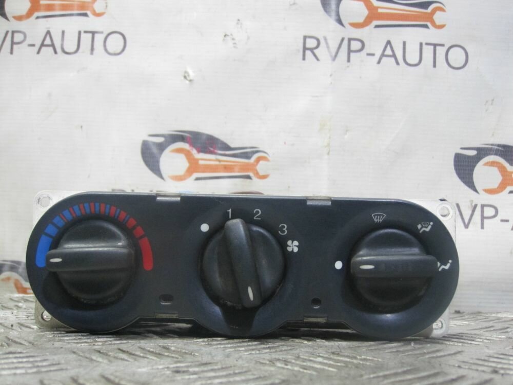 Блок управления отопителем Ford Escort 1995-2001 95AB18C419AB