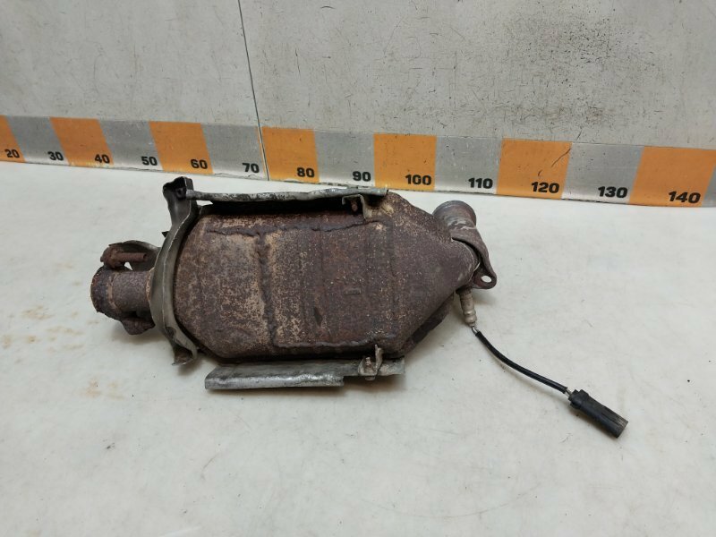 Б/У Без катализатора, пустой Приемная труба глушителя Renault Symbol 2005 451185 RENAULT арт. 7700435258