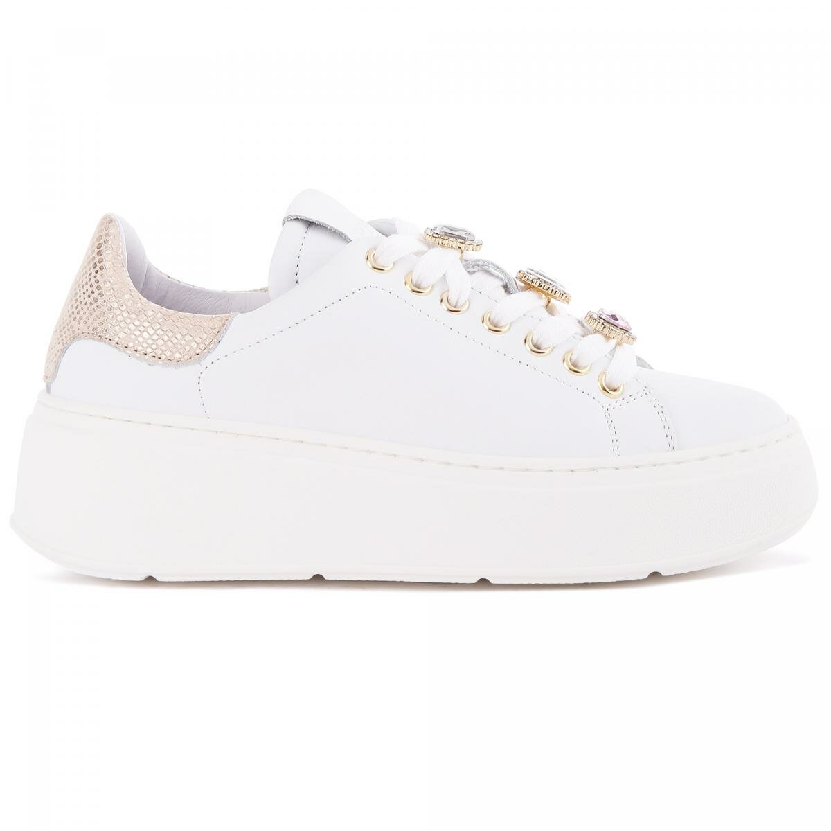 Кроссовки повседневные