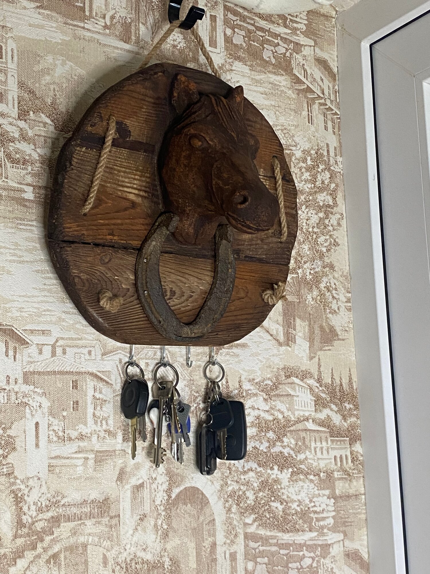 Ключница подкова на удачу голова коня авторская ручная работа