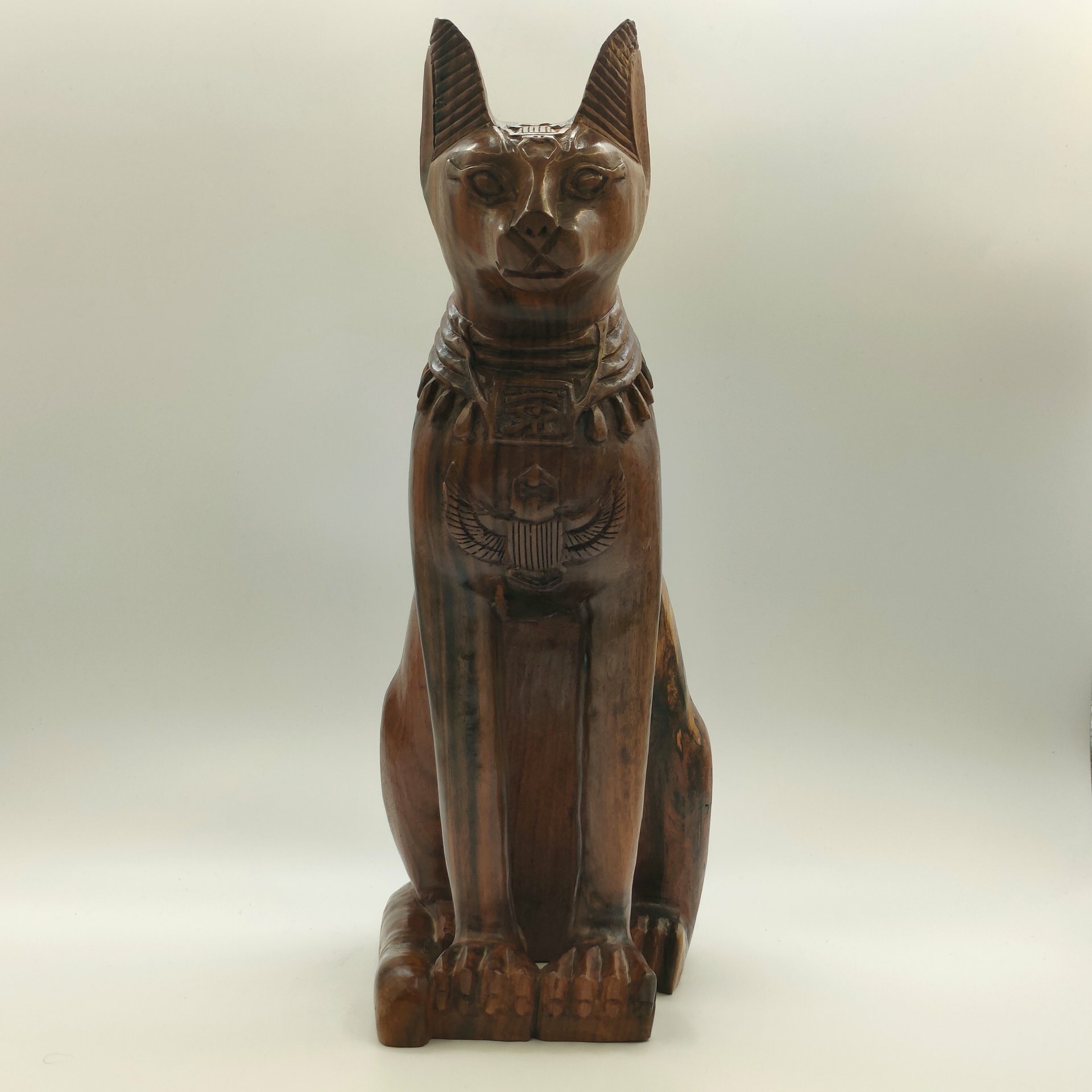 Скульптура "Бастет", дерево, резьба, тонировка, Азия, 1980-2010 гг.