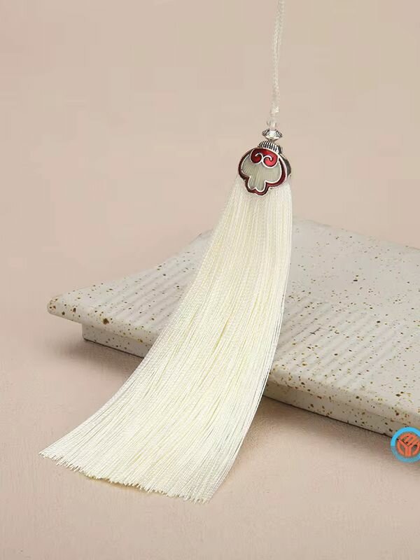 Китайский кулон с облаками и кистями -подвеска для авто, 12 см, цветная эмаль (аксессуар для декора)