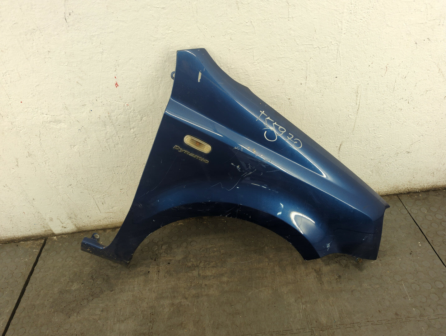 Крыло правое переднее Fiat Panda Б/У