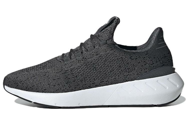 Кроссовки Swift Run 22
