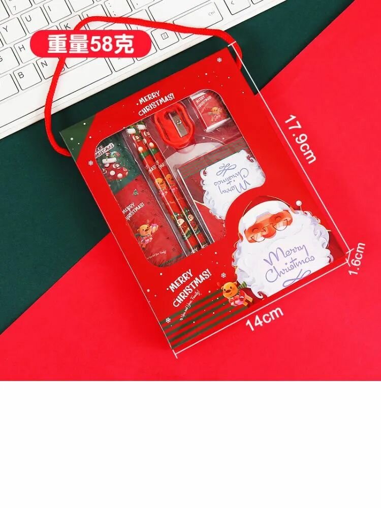 Рождественский набор канцелярских принадлежностей