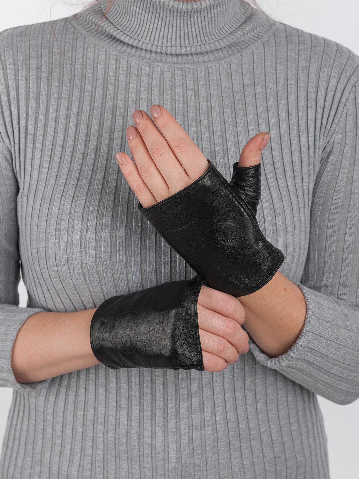 Перчатки для женщин