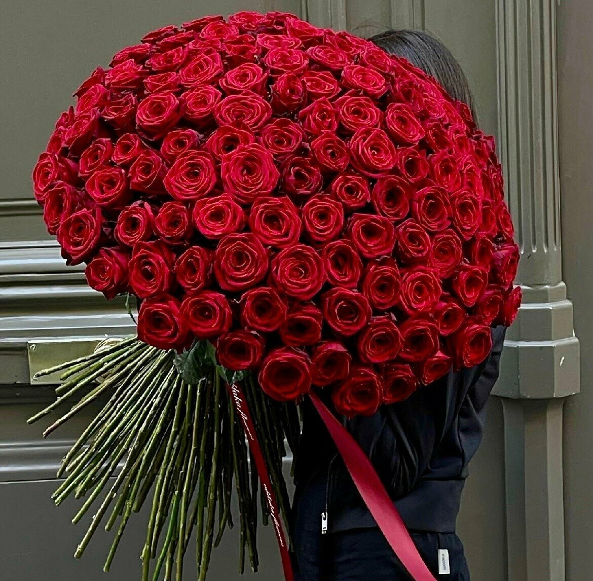 Букет из красных роз 101 шт, красивый букет цветов, шикарный, премиум цветы, премиум букет