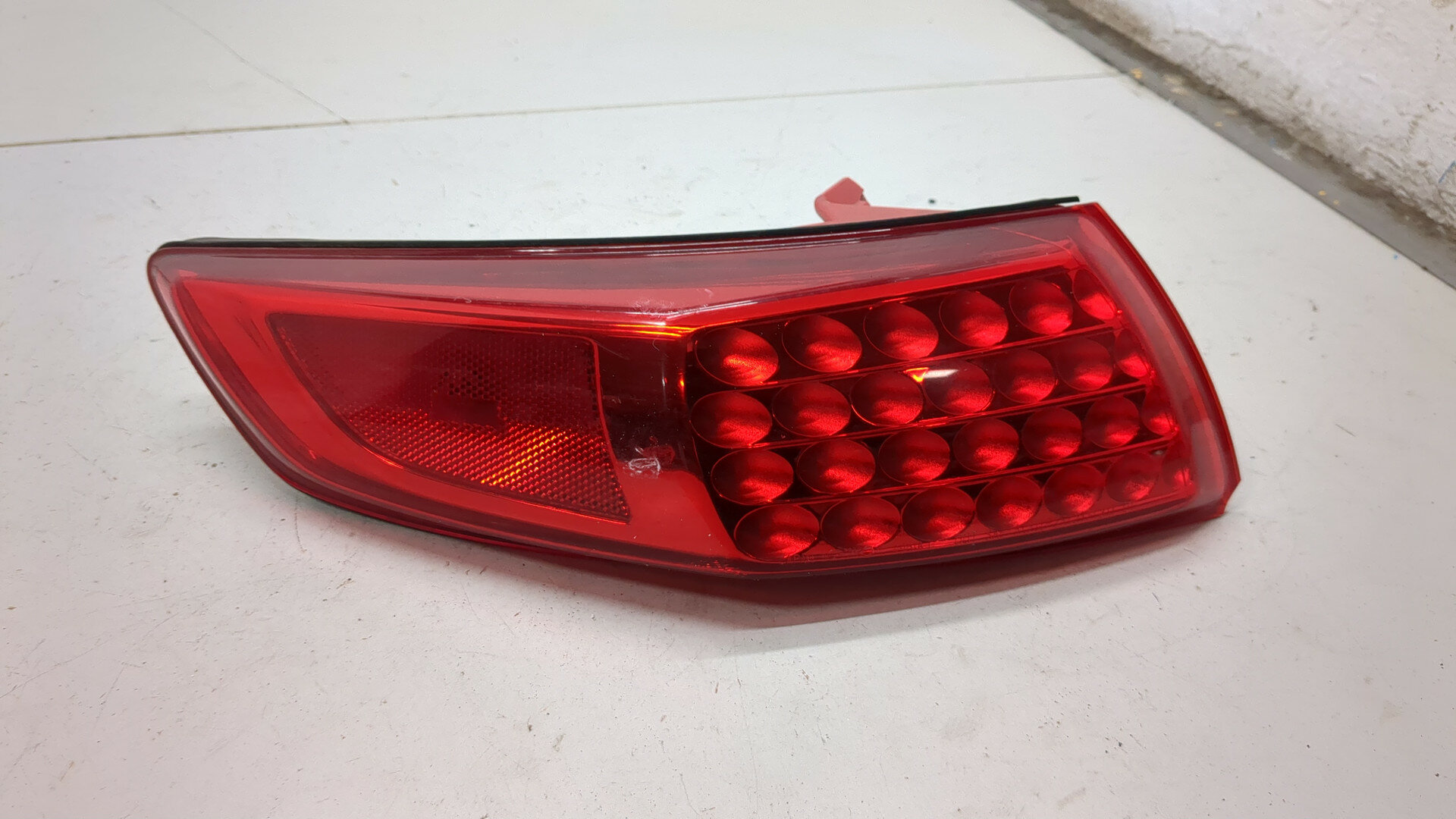 Фонарь (задний) левый Infiniti FX Б/У