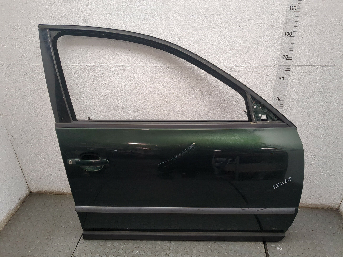 Дверь боковая (легковая) правая передняя Volkswagen Passat 5 Б/У