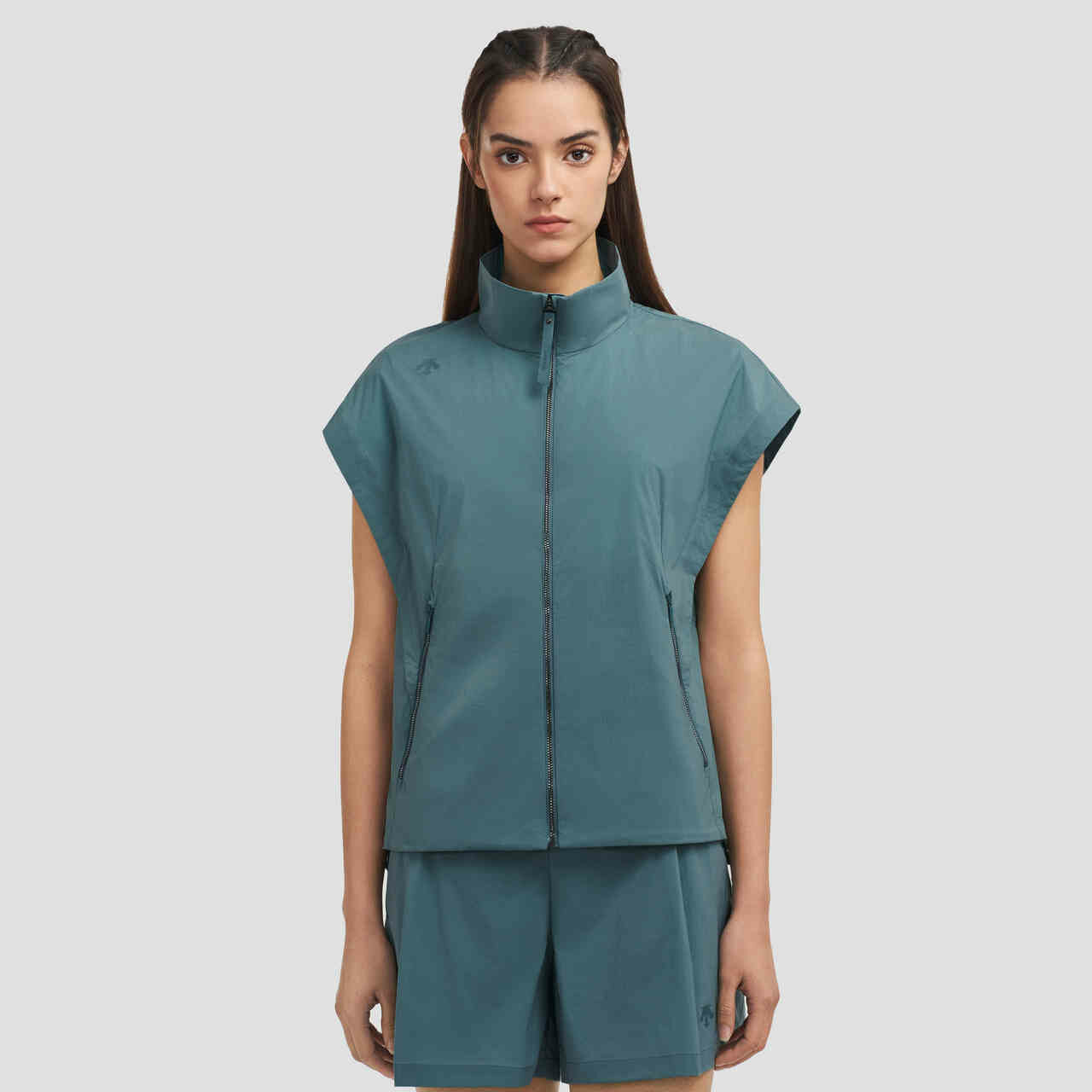 Жилет Descente