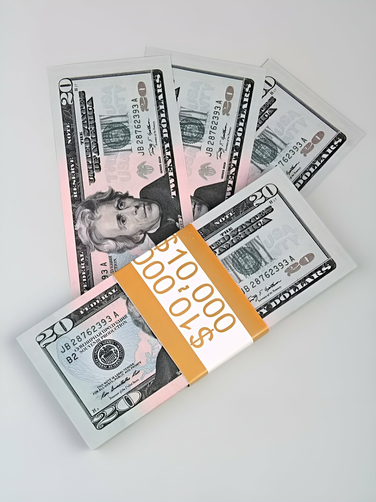 Банкноты-игрушки, с различным номиналом, длина 15 см, ширина 6 см, 100 шт 20 USD