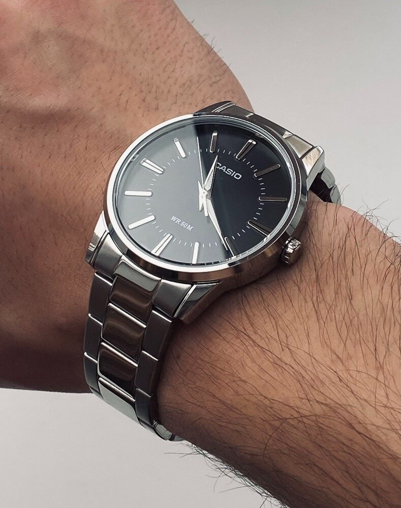 Наручные часы CASIO Collection, серебристый/черный — фото 1