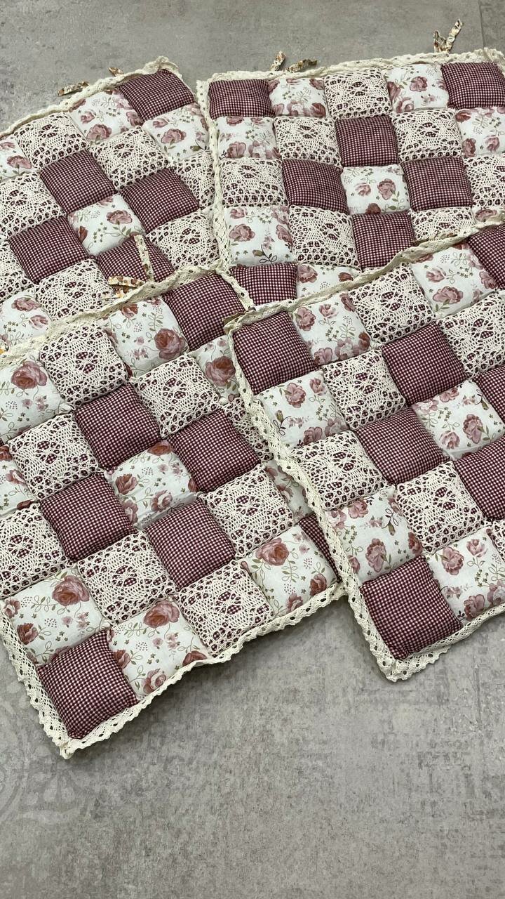 Подушка-сидушка на стул 4шт.