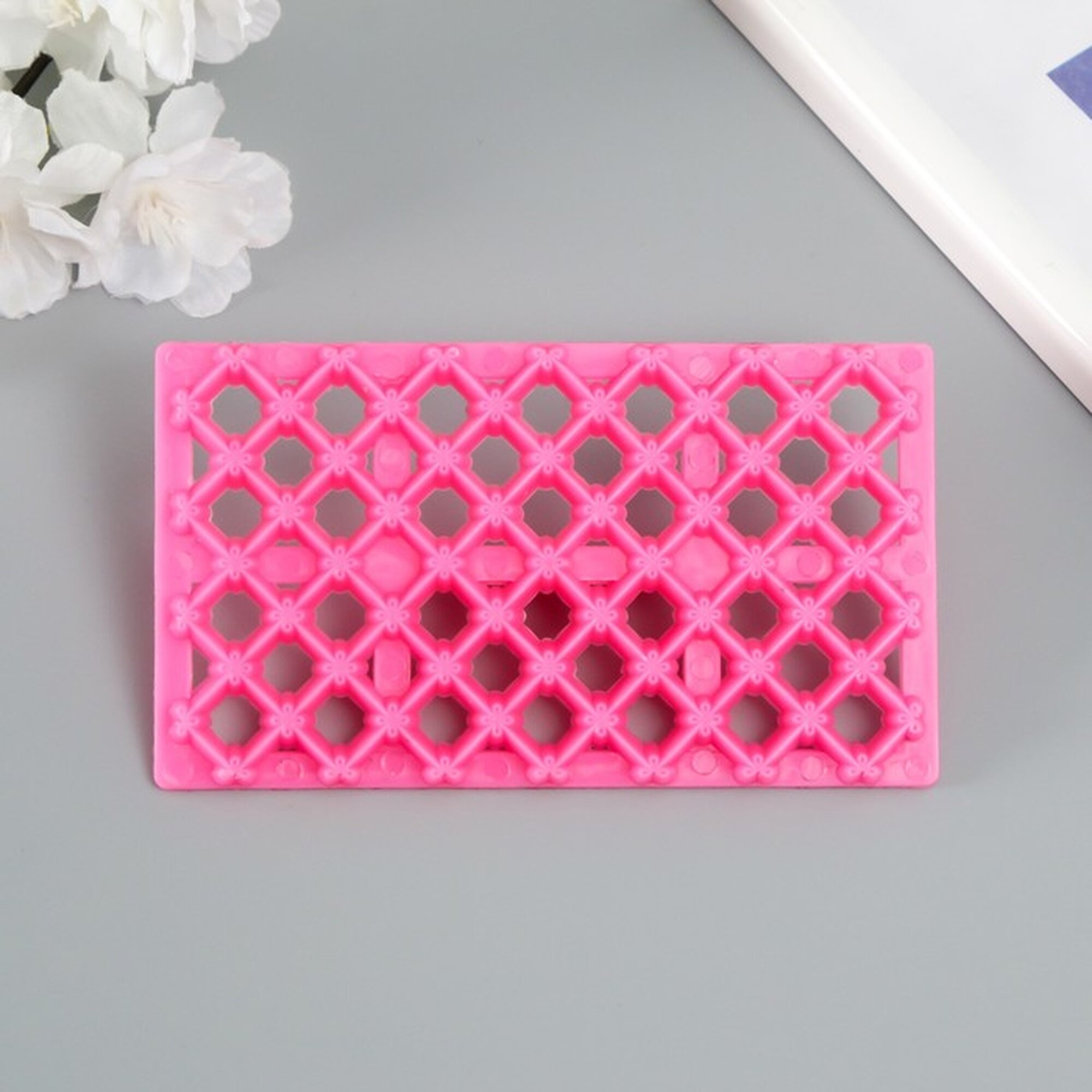 Штамп Сима-ленд "Ромб с квадратом", пластик, розовый, 12.8x7.5 см