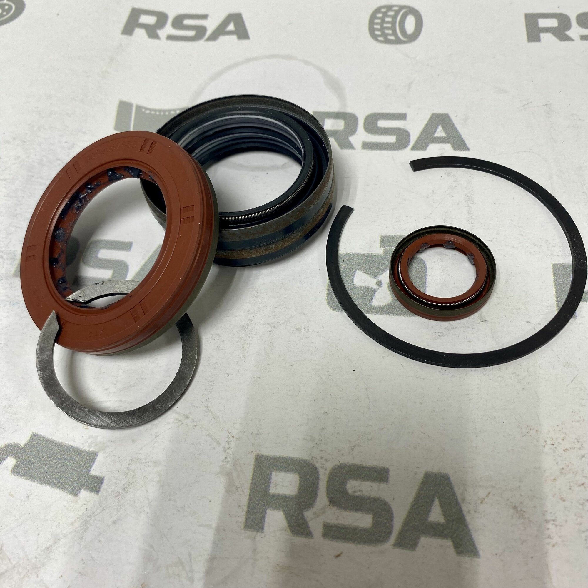 Комплект сальников КПП Powershift 6DCT250, арт. 1917375, 1 шт.