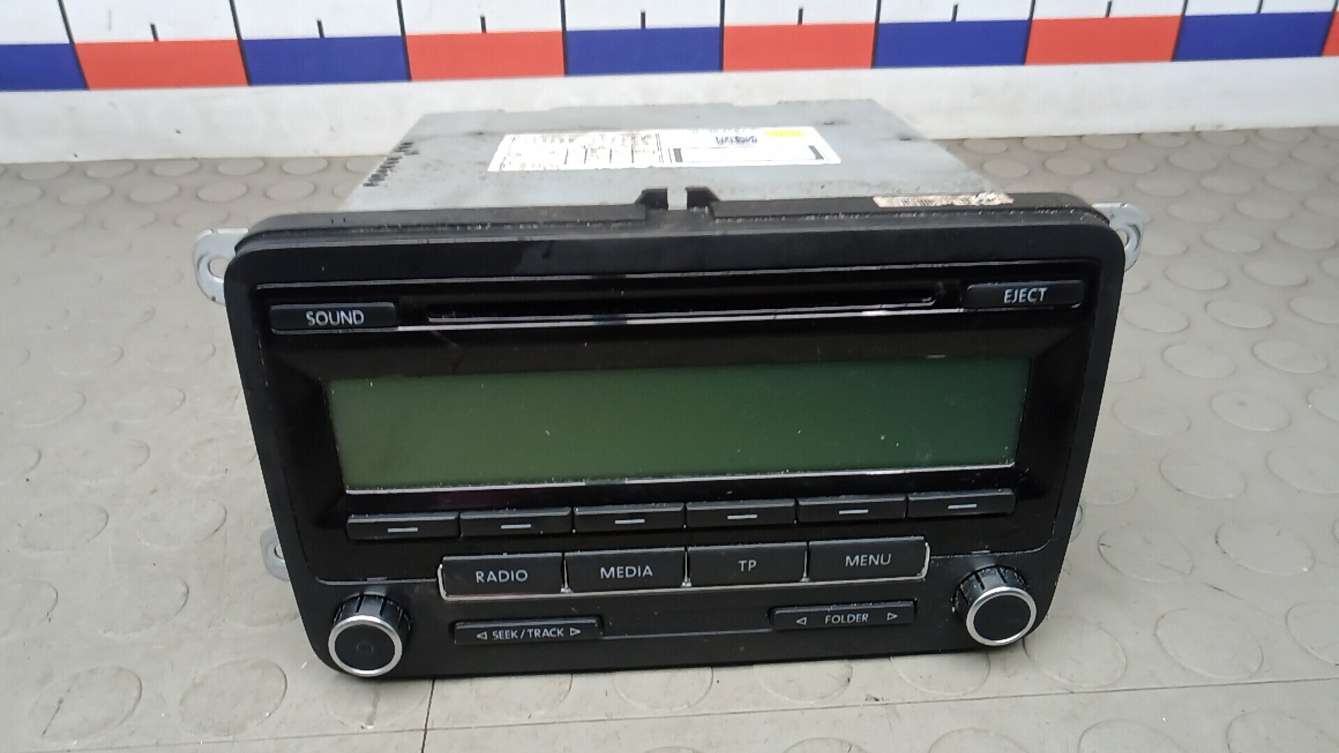 Магнитола VOLKSWAGEN PASSAT B7, Номер 1K0035186AA