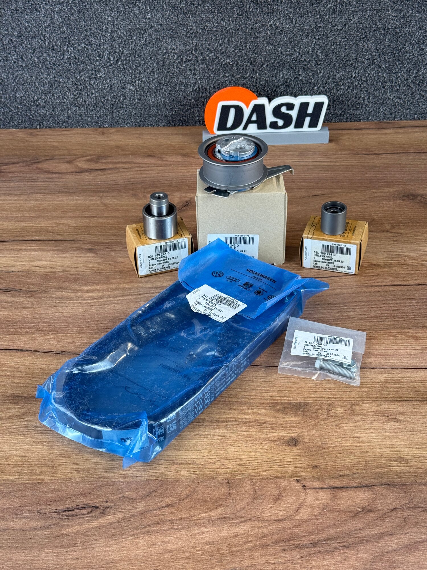 Комплект ремня ГРМ VAG 04L198119J Audi, Skoda, Volkswagen 2.0TDi