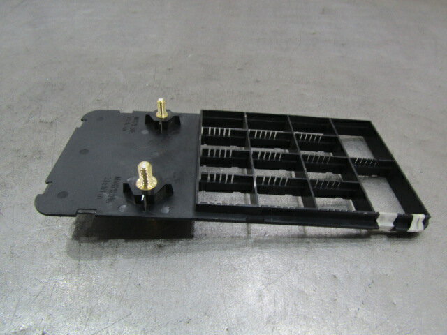 Рамка электроразъемов FAW J7